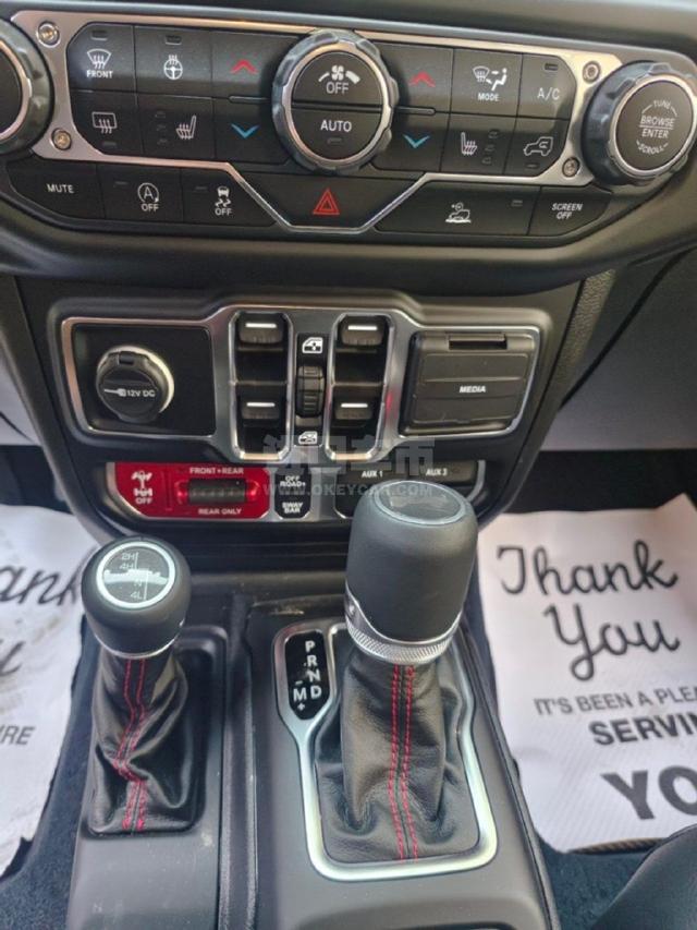 【加版2022款 JEEP牧马人 3.0T 柴油 四门 电动敞篷 Rubicon报价】2022款 JEEP牧马人 3.0T 柴油 四门 电动敞篷 Rubicon图片_配置_天津平行进口汽车旗帜 ...